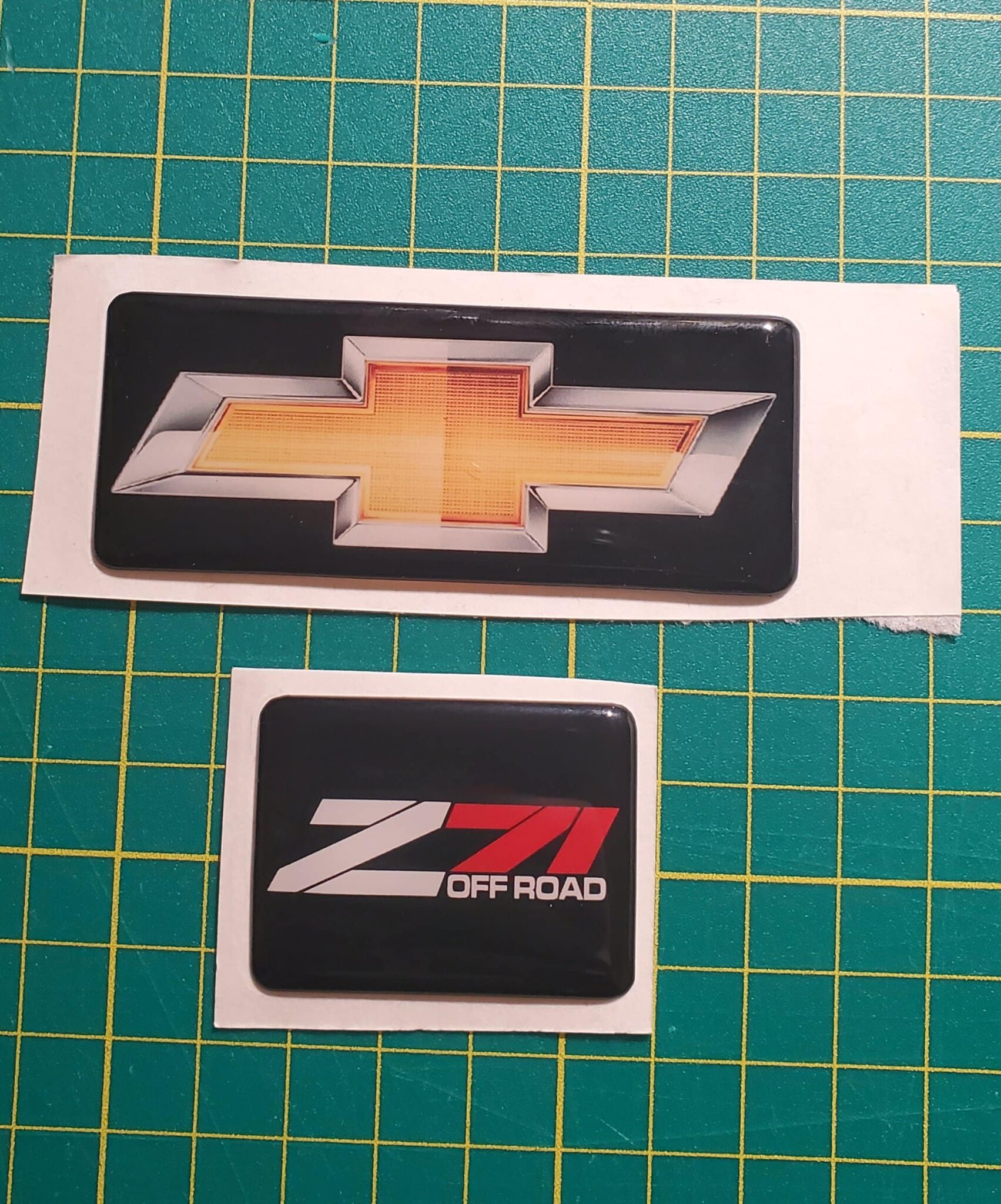 Chevy Silverado Z71 3D Domed Dash Badge Kit